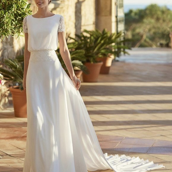 Dresses | Bohemian Simple Flowy Wedding Dress With Short Sleeves And ...